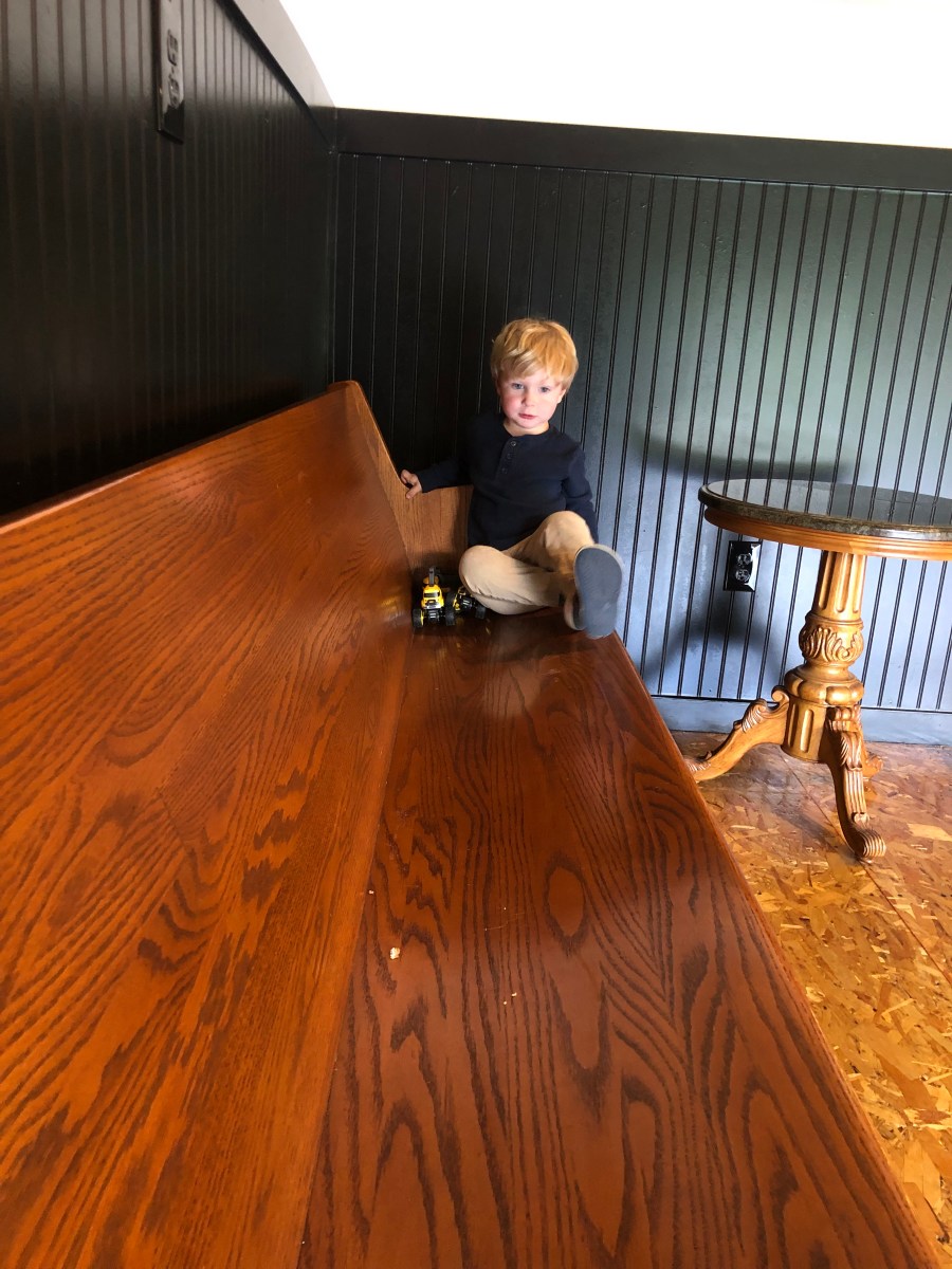 Empty Pews – Hylaandpeterechols.com